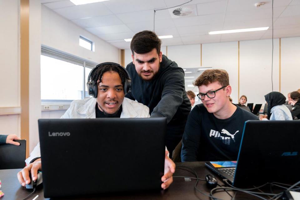 Software Developer | Drenthe College | Drenthe College